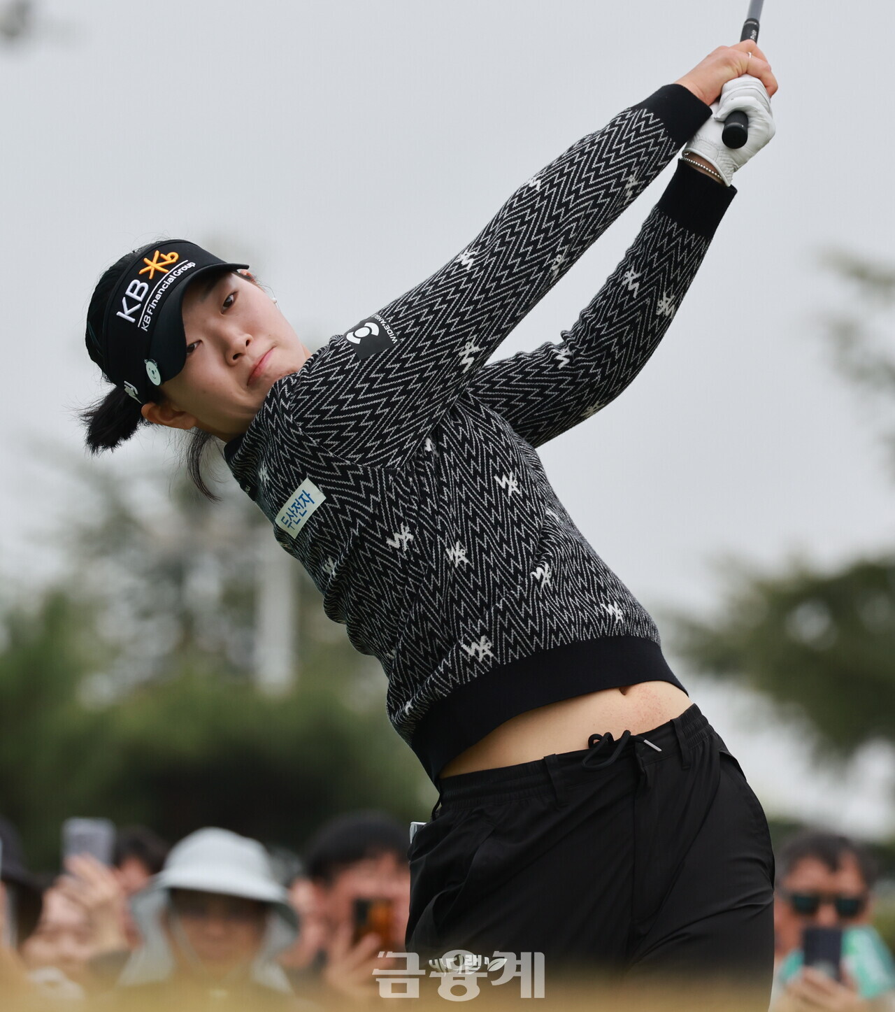 나이스 샷 KB국민은행 방신실,KLPGA iM금융오픈 2025 세쨋날 티샷
